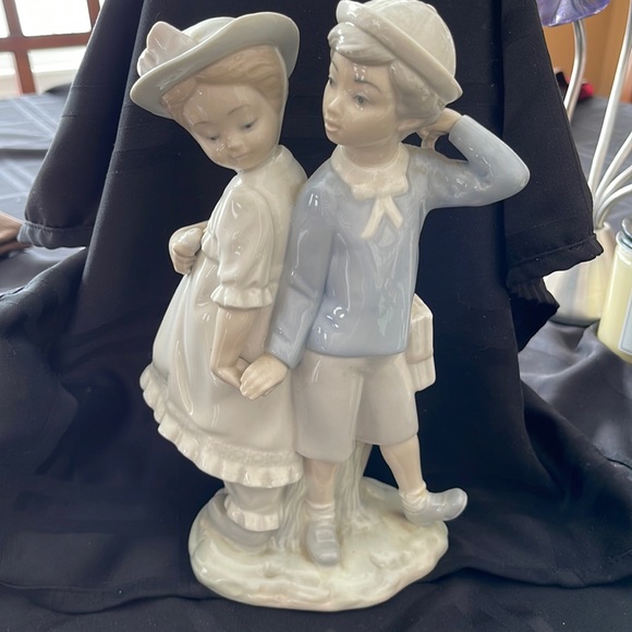 Lladro | Accents | Lladro Boy And Girl With Ice Cream Cone | Poshmark